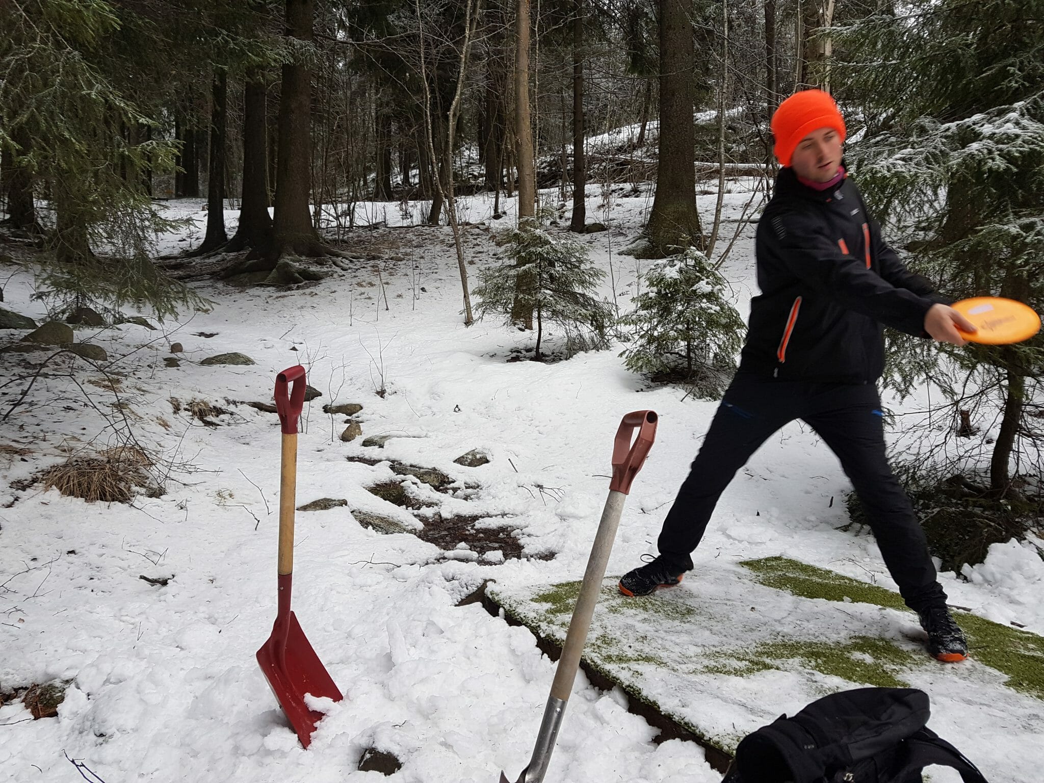 Discing In A Winter Wonderland - Ultiworld Disc Golf